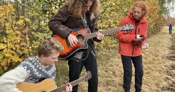 Singer-songwriter - Trøndertun folkehøgskole